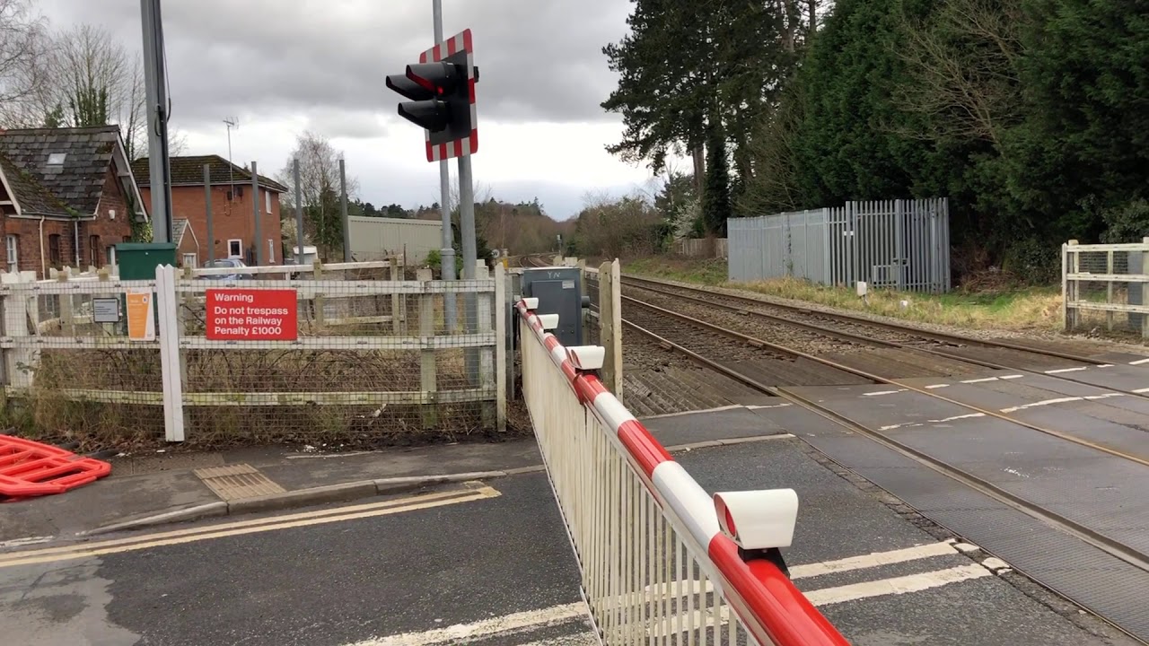 *Class 56 Light Engine* Blakedown Station Level Crossing ...
