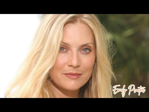 Emily Procter🔥 Stockings, Pantyhose, Tights, Bikini, Nylon, Lingerie, Bodysuit, Mini Skirt