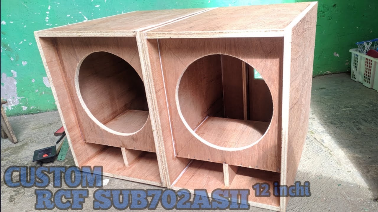 Custom box RCF SUB702ASII 12 inchi - YouTube