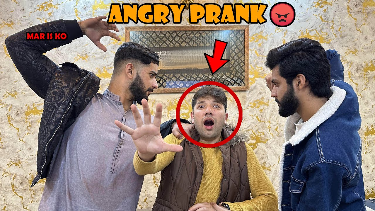 Angry Prank On Friends 😡| Fight Ho Gai 😂| Funny Vlog😂 - YouTube