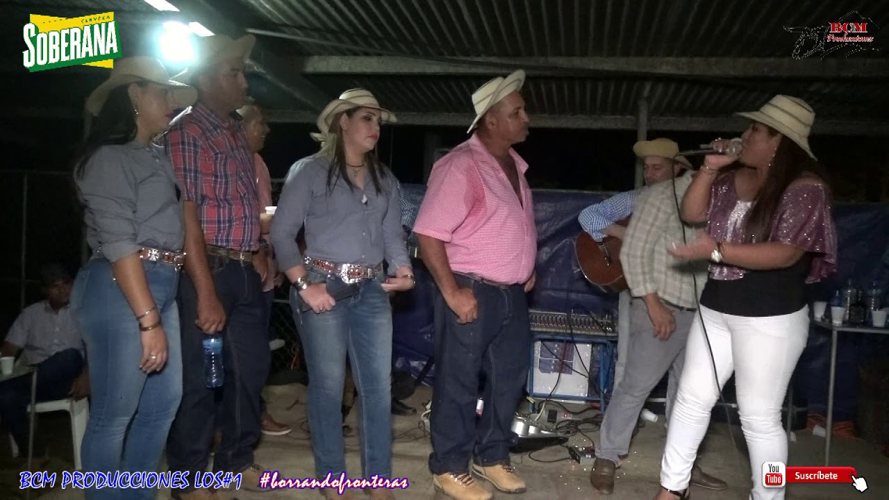 Cantadera en Fiesta de Oriel Escobar y Bladimir Solís 30 Nov. 2019 ...