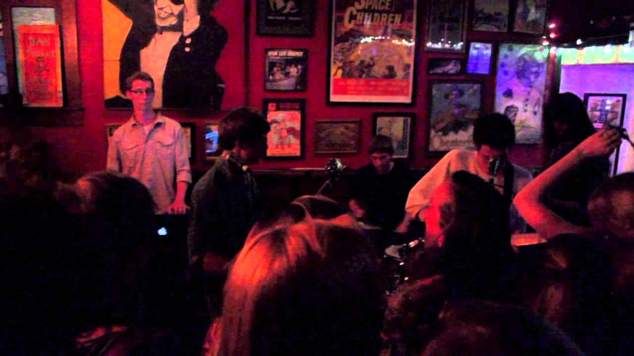 Feed Me Jack at The Crepe Place - YouTube