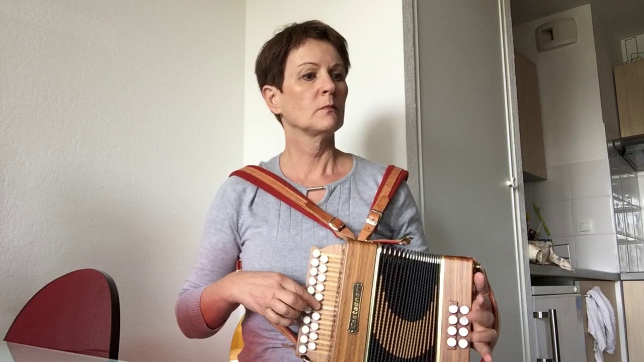 La Stacada di Breil - YouTube
