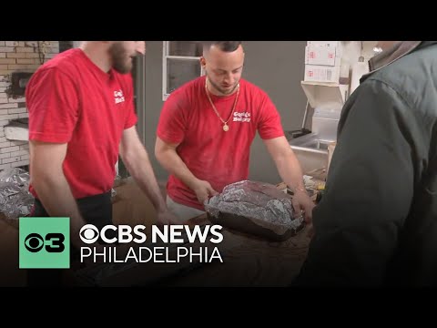 Cacia's Bakery in South Philadelphia continues turkey roasting Thanksgiving tradition