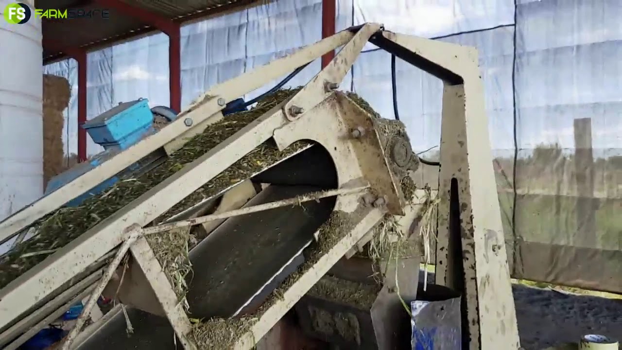 Jones Masjiene se pilmasjien op die plaas. - YouTube