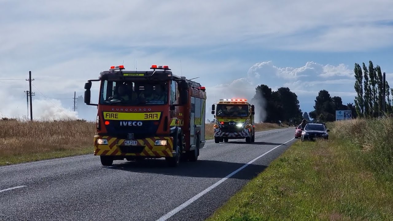 2024-01-07 Fire next to Railway Lines - Kirwee, Christchurch - YouTube
