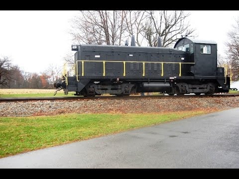 Classic EMD SW9 Works Winchester Agricultural Services! - YouTube