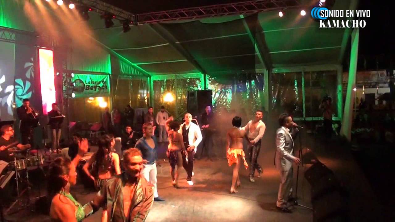 KAMACHO "Homenaje a Hector Lavoe" en vivo - FIC - YouTube