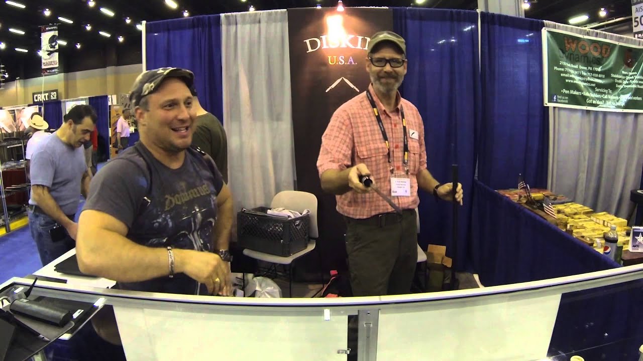 Scott McGhee @ The 2014 Blade Show 2014 - YouTube
