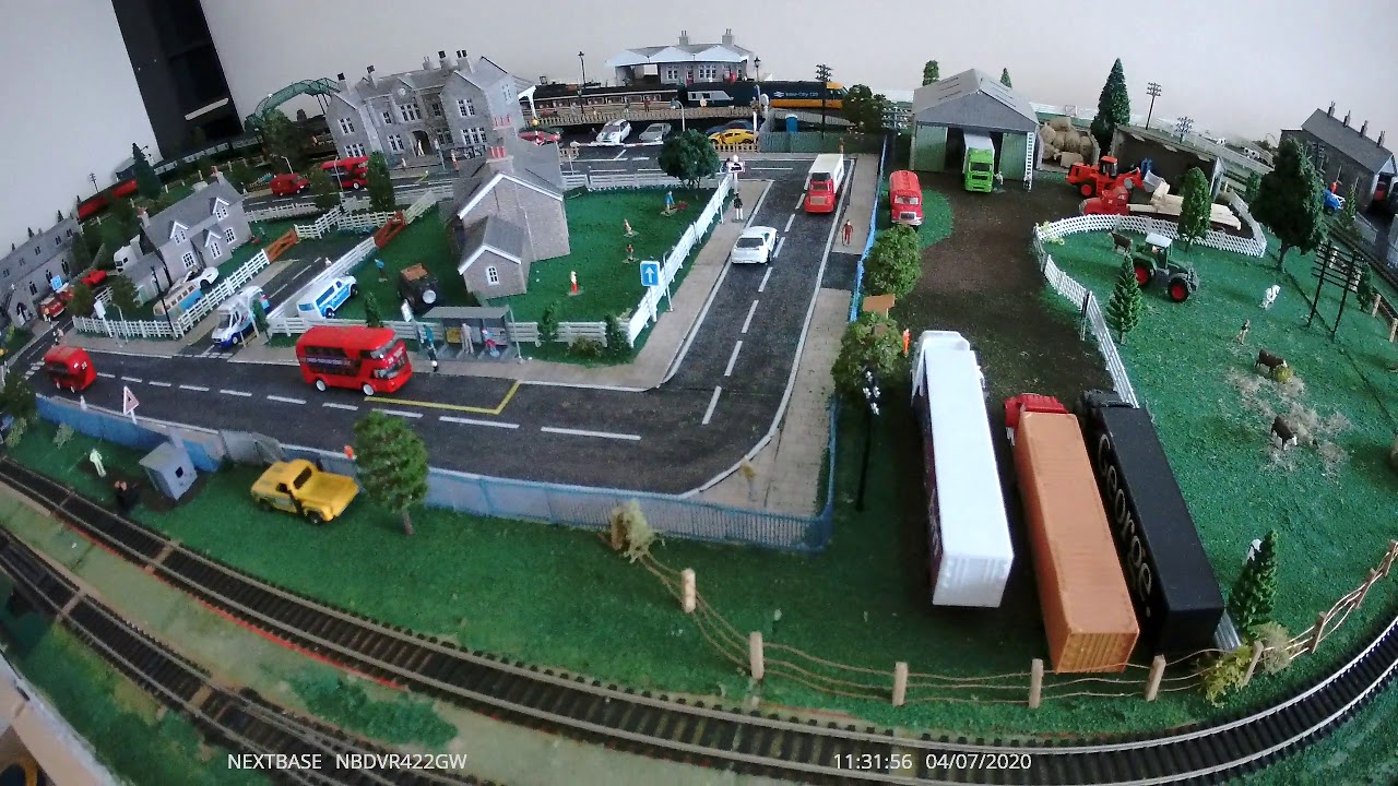 dads train set 1 - YouTube