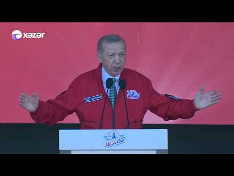 Rəcəb Tayyib Ərdoğan Bakıda Bəxtiyar Vahabzadənin şeirini səsləndirdi
