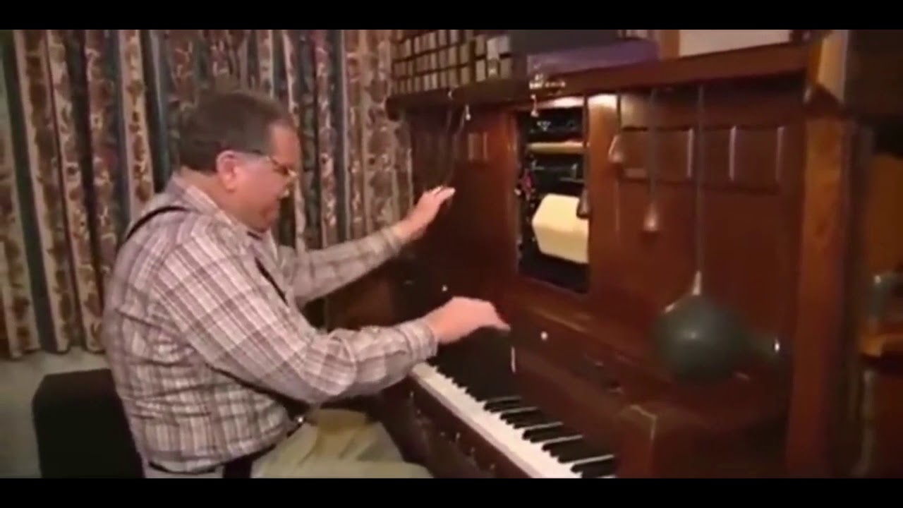 Put your head on my shoulder (Joe Rinaudo remix) - YouTube