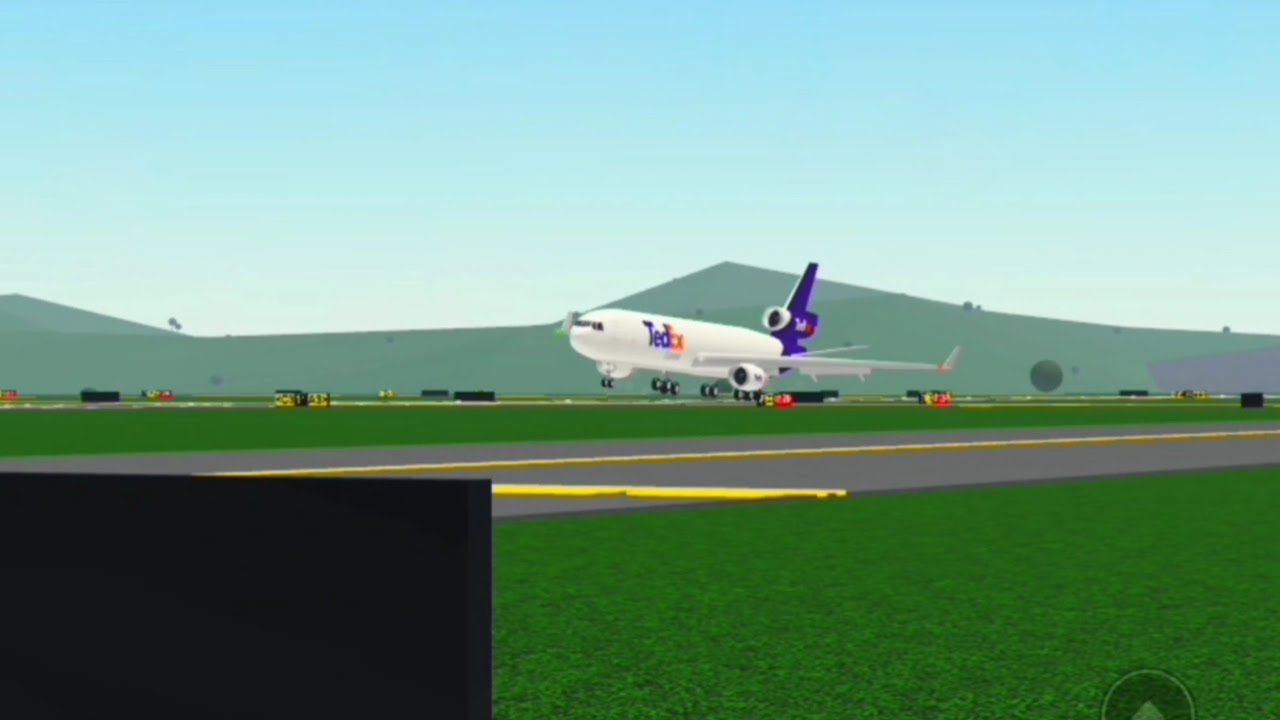 Fedex Flight 80 - Roblox PTFS Landing Crash (Fullscreen) Credits to ...