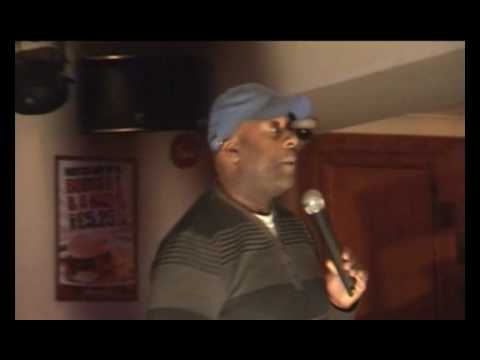 Geoff Schumann's I will Survive remix - YouTube