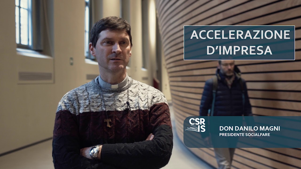 Intervista a Don Danilo Magni: Social Fare - YouTube