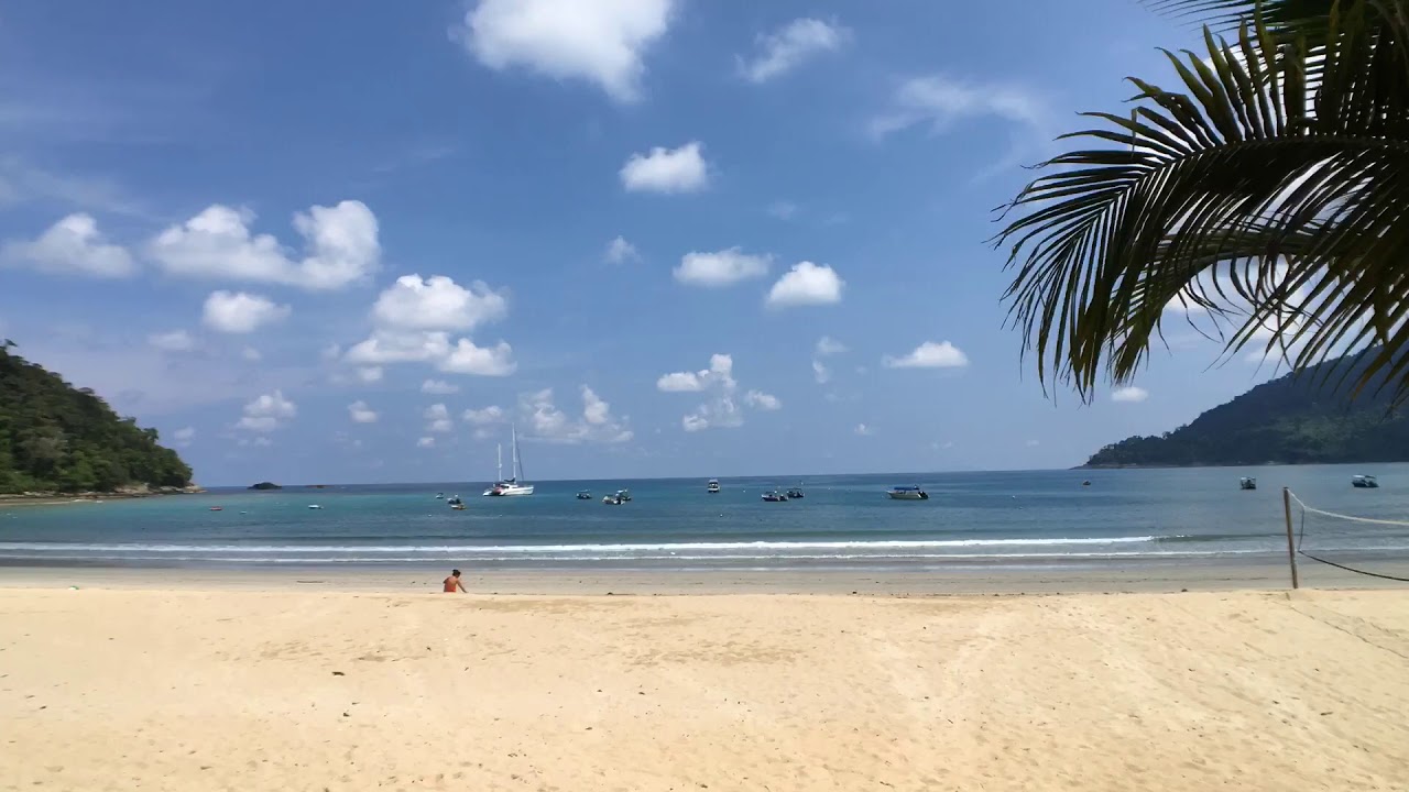 Tioman Island beach time-lapse - YouTube