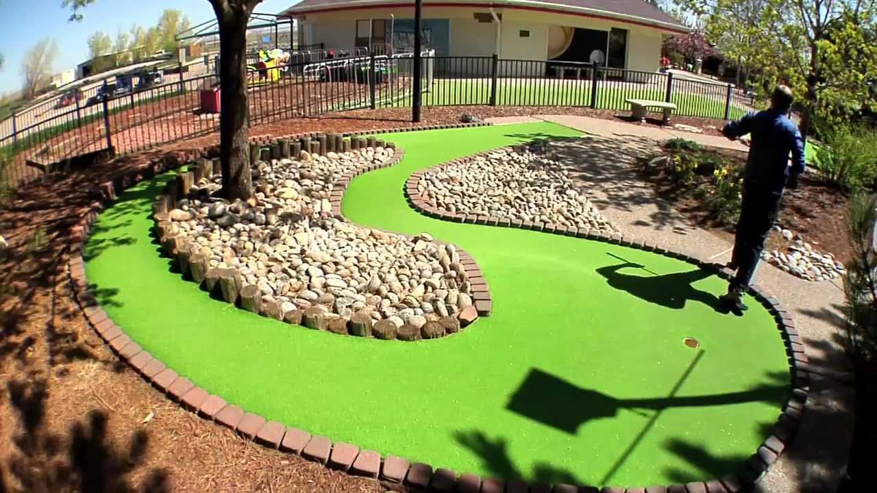 Miniature Golf Masters - YouTube