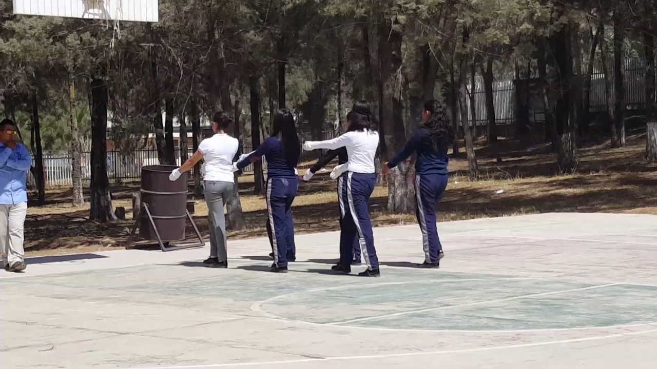 Escolta cuervos CBTis 226 ensayo concurso estatal 2017 - YouTube