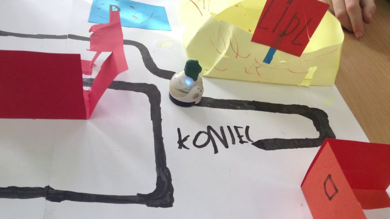 SP4 Wrocław Kl 4b OZOBOTY - YouTube