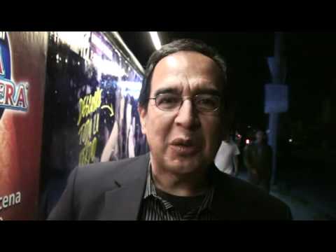 Alejandro Mayén envia saludos a Jugando en Serio. - YouTube