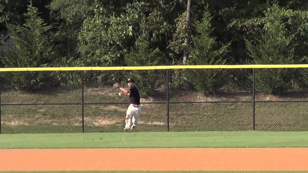 Ross Abrash - Outfield - www.PlayInSchool.com - YouTube