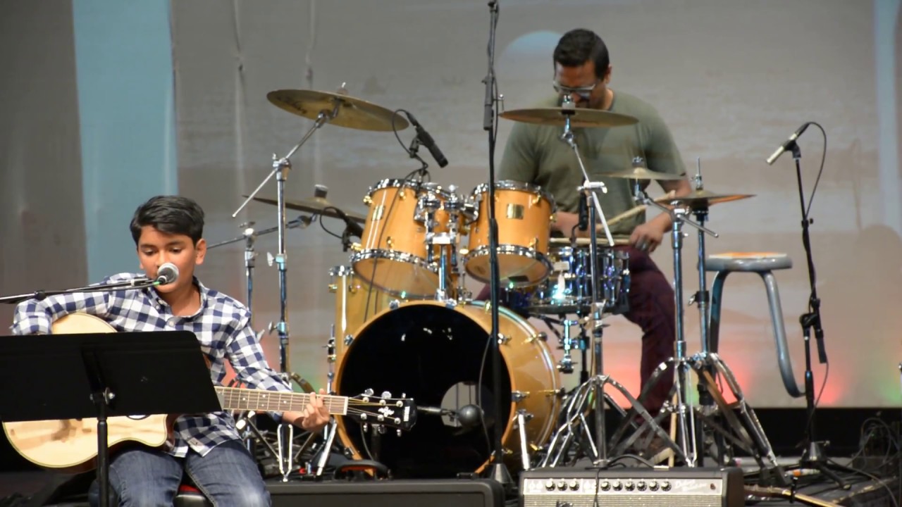 Safwan Rahman singing "Brishti Dekhe Onek Kedechi" of Souls Band/Partha ...