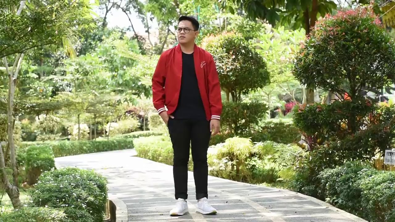 GOK PARASIAN MALAU - " UNANG AU SAI SOLSOLI" (OFFICIAL VIDEO) - YouTube