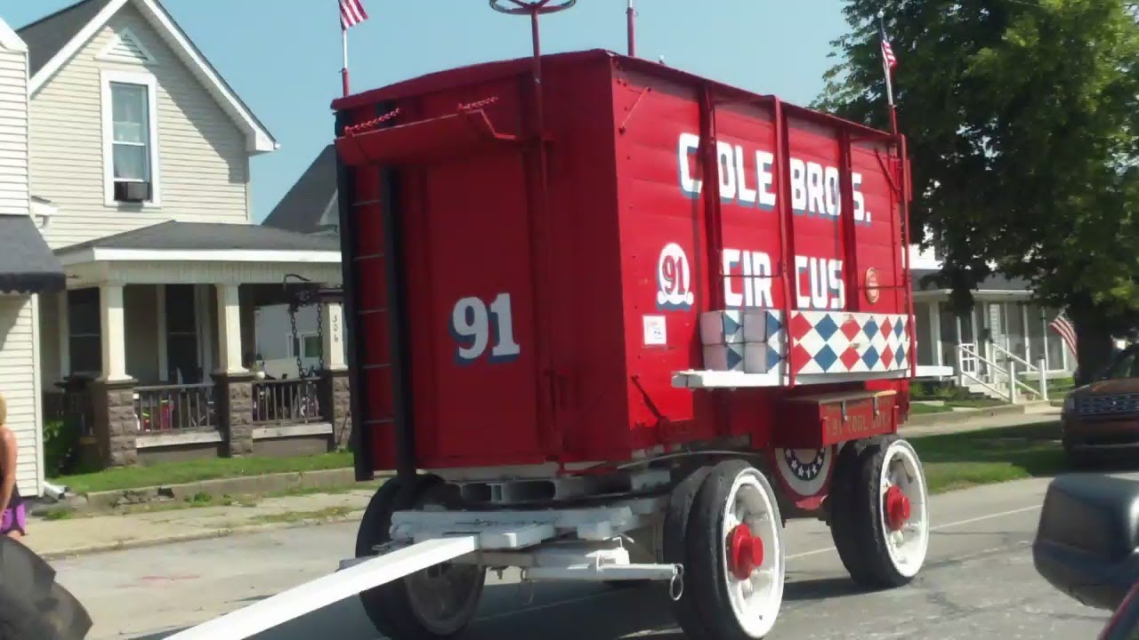 Peru, Indiana Amateur Circus Parade 2023 - YouTube