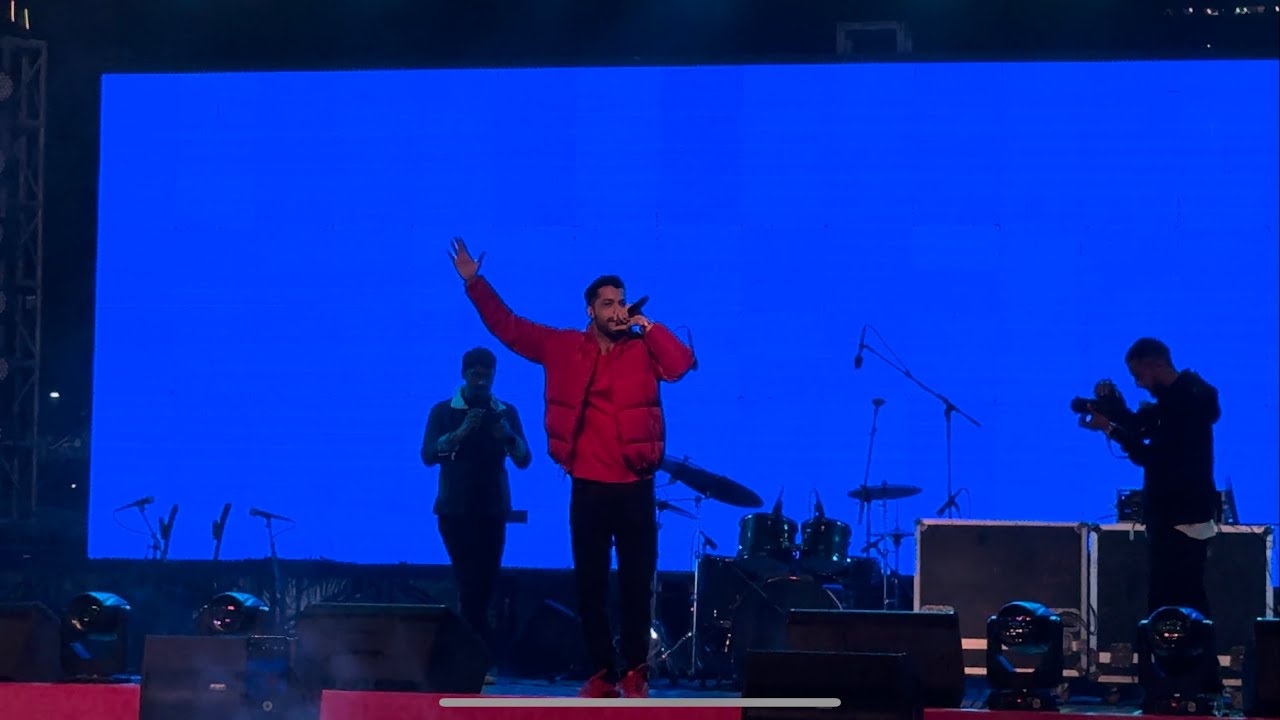 Shamoon Ismail - Faasla |Live Performance |KarachiEat2k24| - YouTube