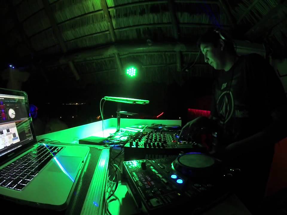 Dj Jameny JR Bar Sunset Lounge Manzanillo # GoPro Hero 3 - YouTube