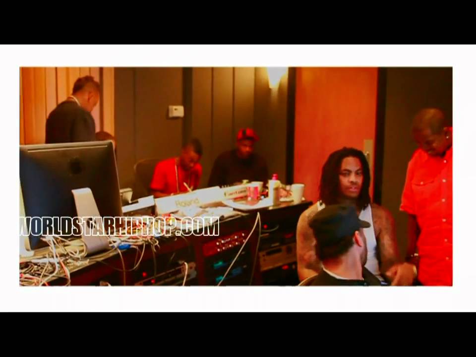 Waka Flocka Flame (Feat. Roscoe Dash Wale) - No Hands [In Studio ...