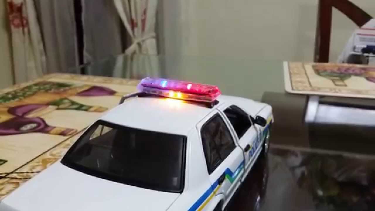1/18 Code 3 Light bar with patterns lapd swat 1/32 - YouTube
