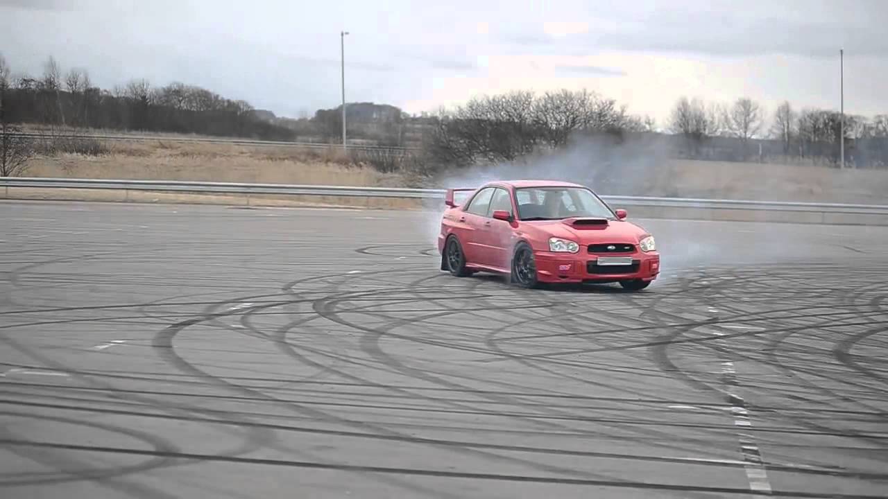 Subaru sti Drifting - YouTube
