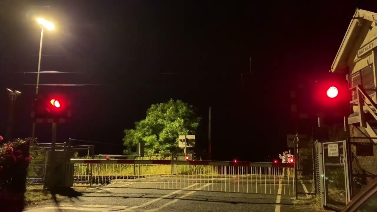 Bathley Lane Level Crossing (night mode) (02 & 03/07/2023) - YouTube