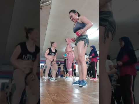 cewe montok gym