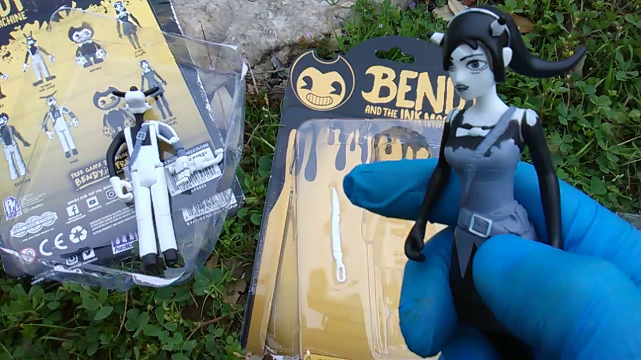BATIM Insanity! Series 2 Action Figures, Tom + Allison! - YouTube
