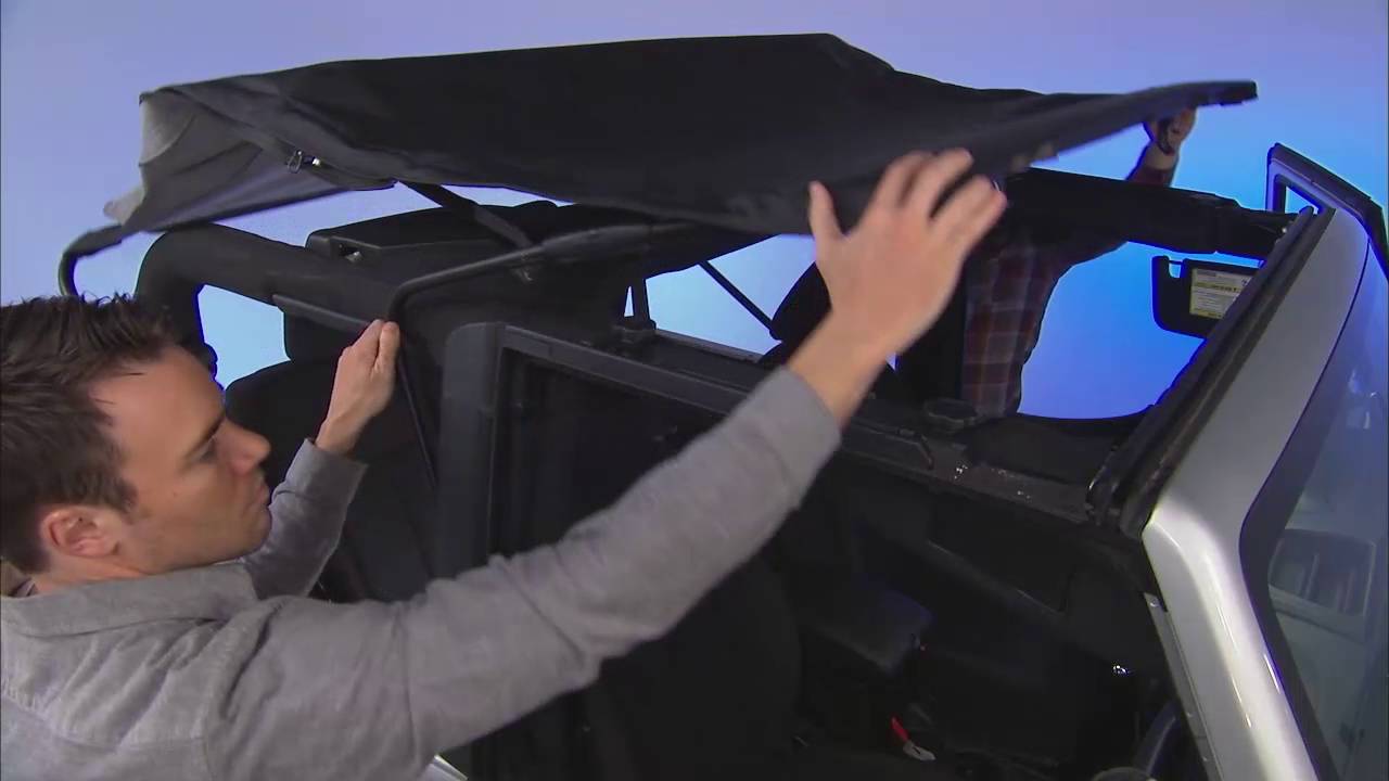 Raising the Soft Top-Convertible top use on 2017 Jeep Wrangler - YouTube