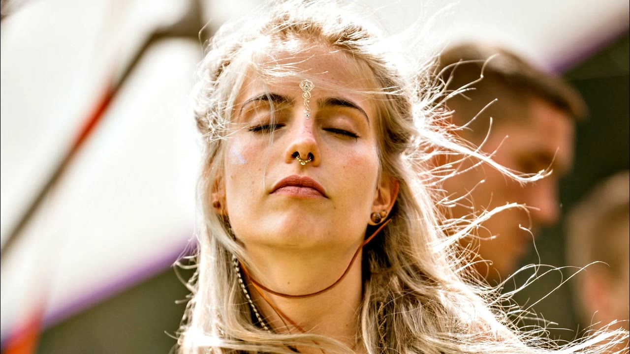 ESSENCE - Modern Indian (Original Mix) - YouTube