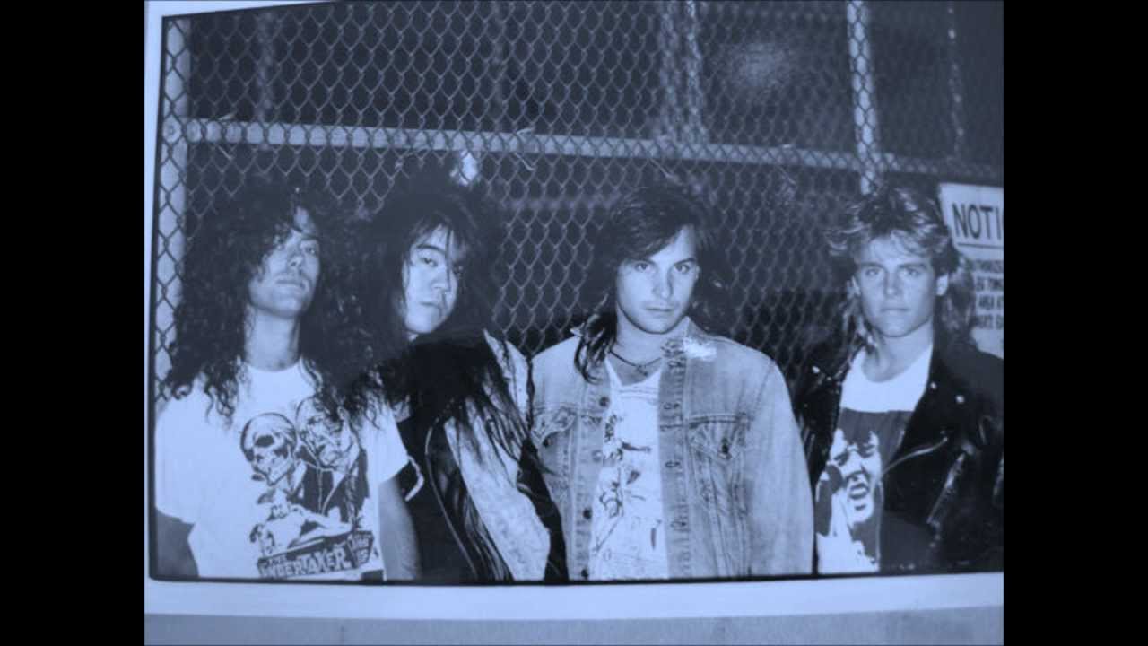 KID CRASH- SHE DONT LOVE YOU( studio version) - YouTube