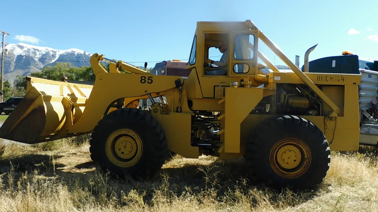 1972 Michigan M85 Wheel Loader - YouTube