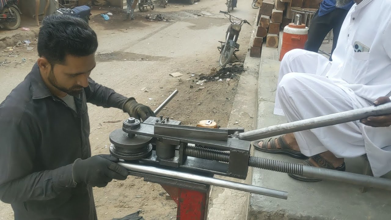 Pipe Bender Pipe Bending Process with Bending Machine / Ms Pipe bending ...