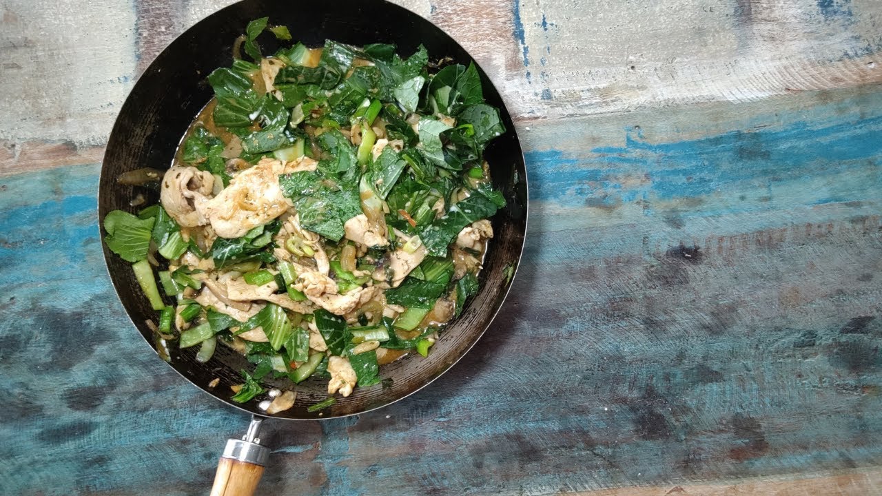 Stir -Fry Ginger Chicken ( Pad King Gai) - YouTube