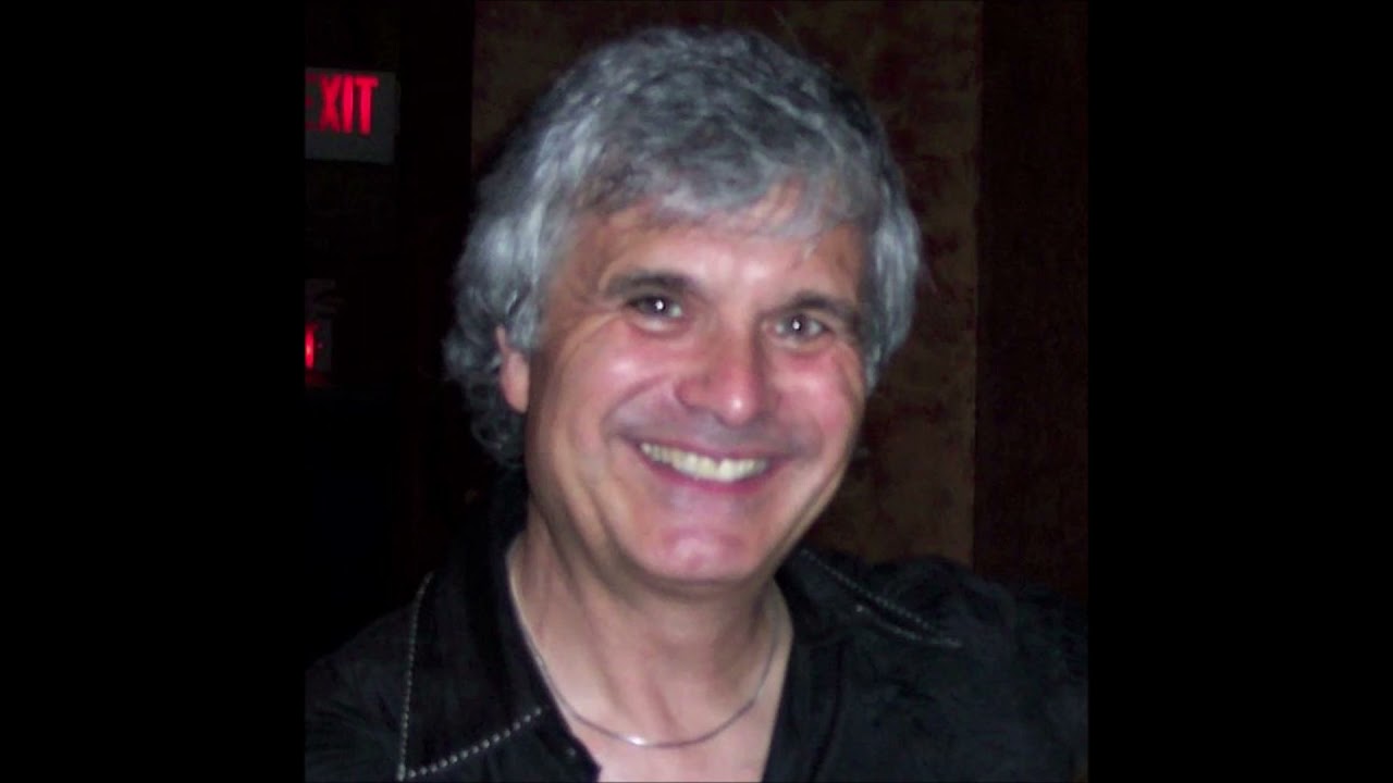 Laurence Juber - Live at Tin Angel, Philadelphia (June 2, 2010 ...
