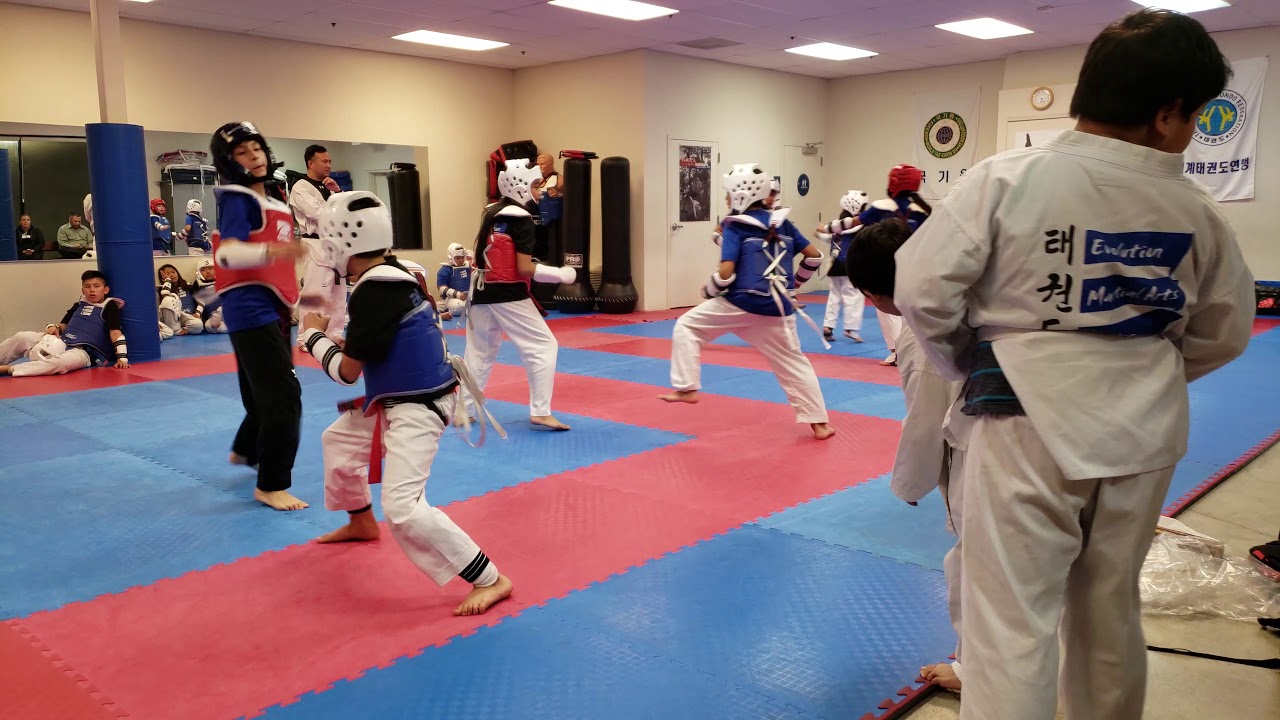 Sparring class 3 2-12-2019 - YouTube