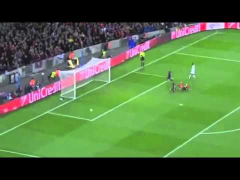 M'baye Niang's miss against Barcelona