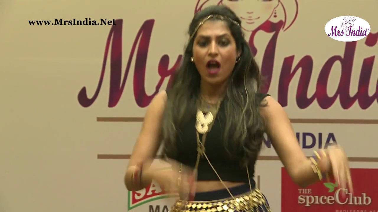 Mrs India 2017 West Edition - Shubhi Grover Gupta - YouTube