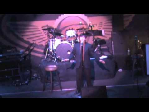 Jonathan Weppler sings "In Her Eyes" 2 - YouTube