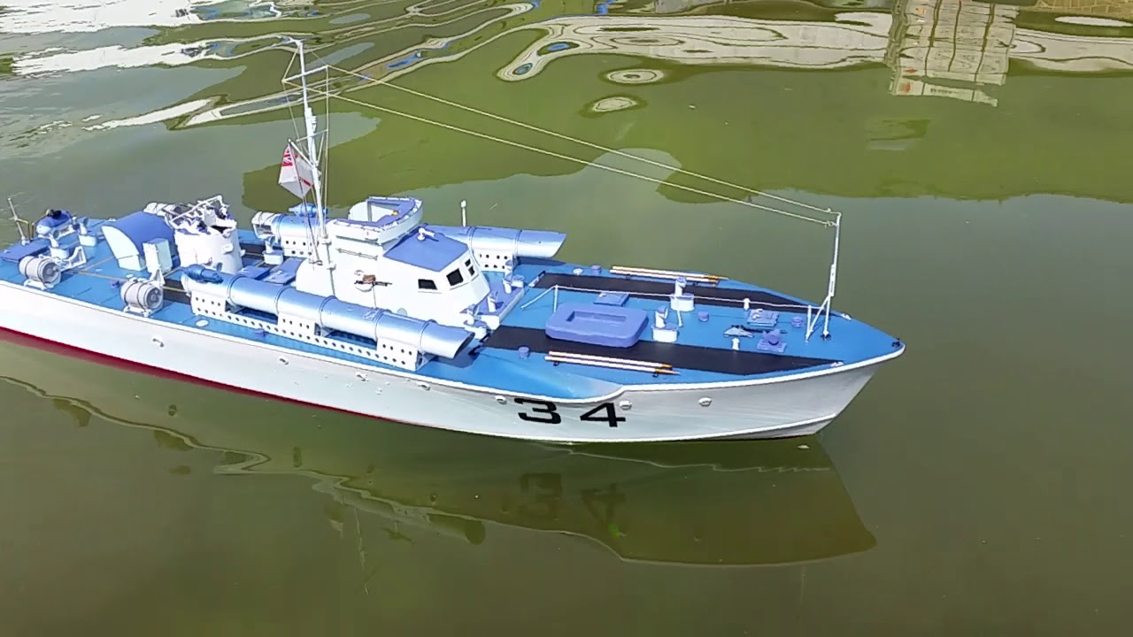 DEANS MARINE - 1/24 VOSPER 70FT TEST RUN - YouTube