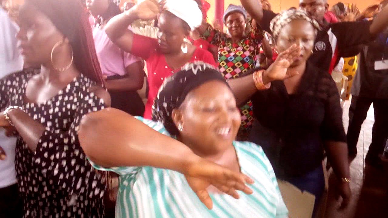 The PREMITES IN PRAISE MOTION - YouTube
