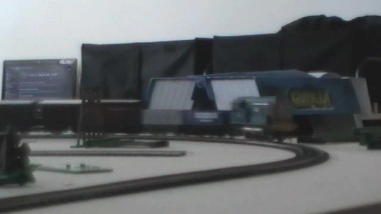 Test running a Lima BR Class 08 Model - YouTube